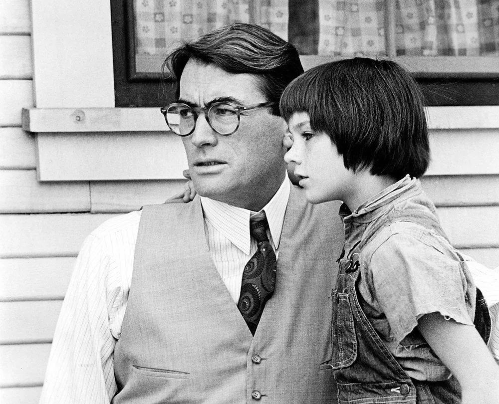 Cinematic Techniques in ‘To Kill a Mockingbird’
