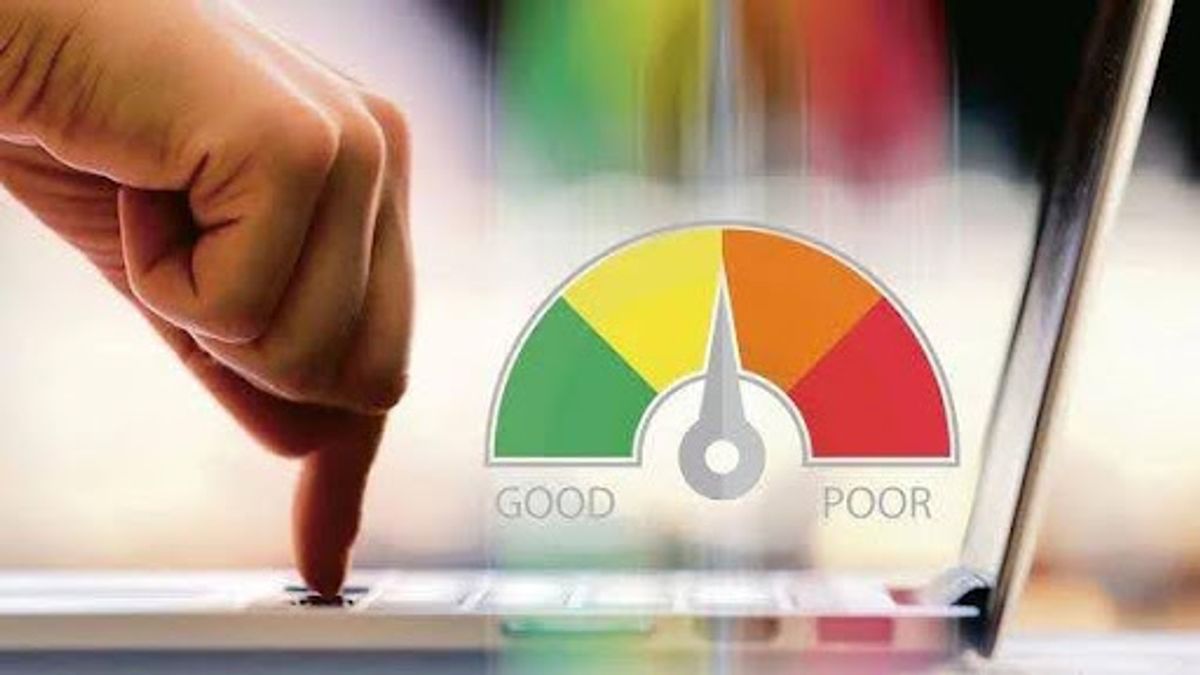 A step-by-step guide to checking your CIBIL score online in 2025