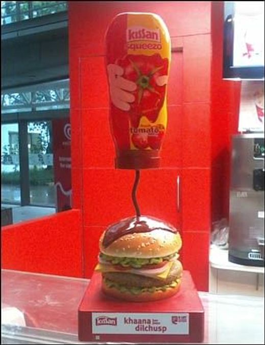 HUL's Kissan Squeezo gets creative at CCD outlets