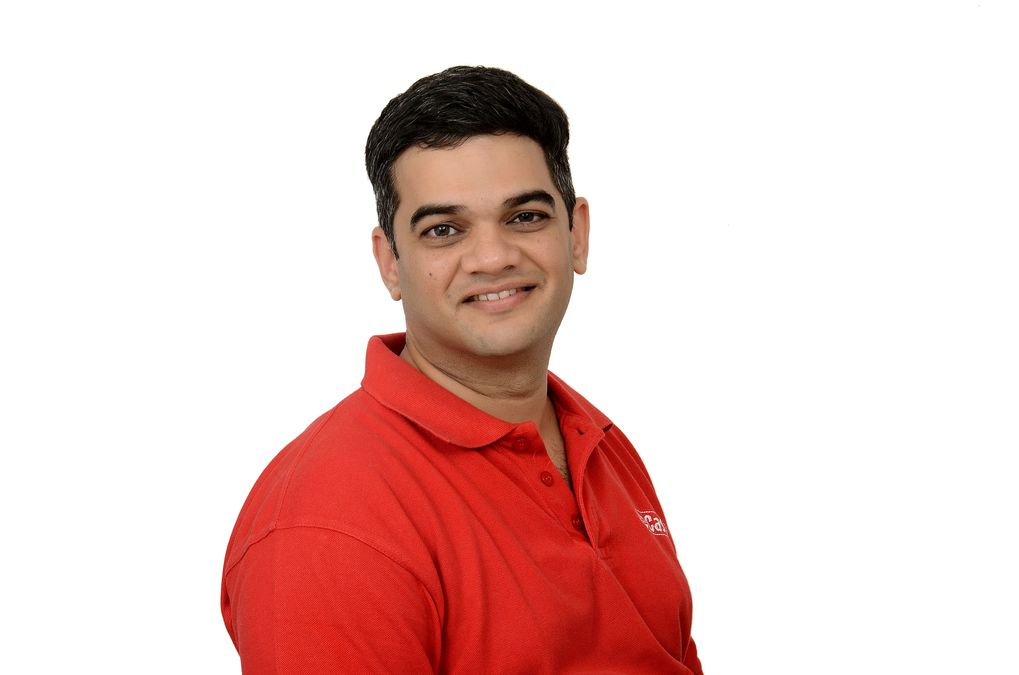 Kedar Apte CMO, RBML moves on