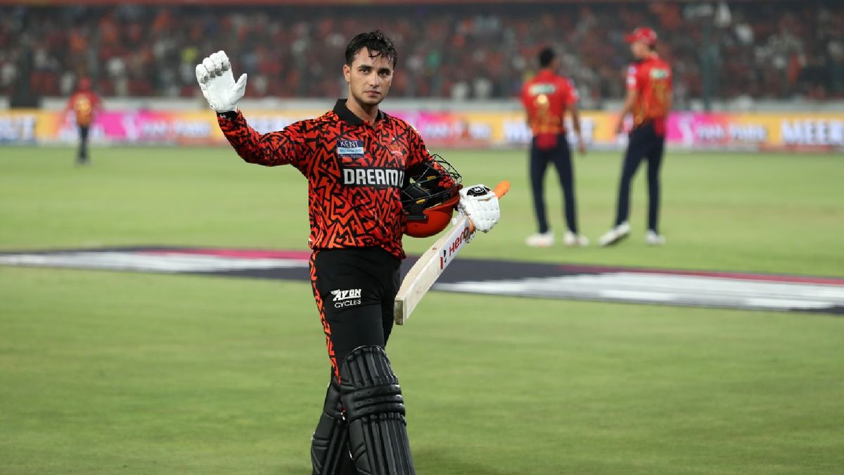 IPL 2025: 3 Players to watch out for in MI vs SRH Match 33