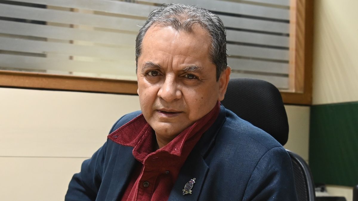 Veteran journalist Sankarshan Thakur passes away at 63