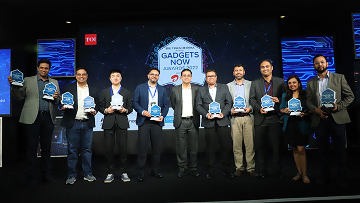 Samsung India, Apple win four awards each at 'TOI's Gadgets Now Awards ...
