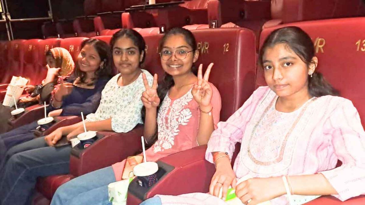 PVR NEST host Special Screening of Acclaimed Laapataa Ladies for Women from Delhi Shelter Homes ...