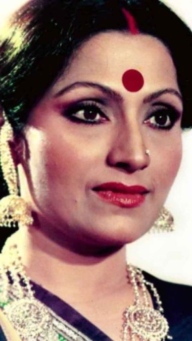 Happy Birthday Bindu: The woman behind the glamorous Vamp