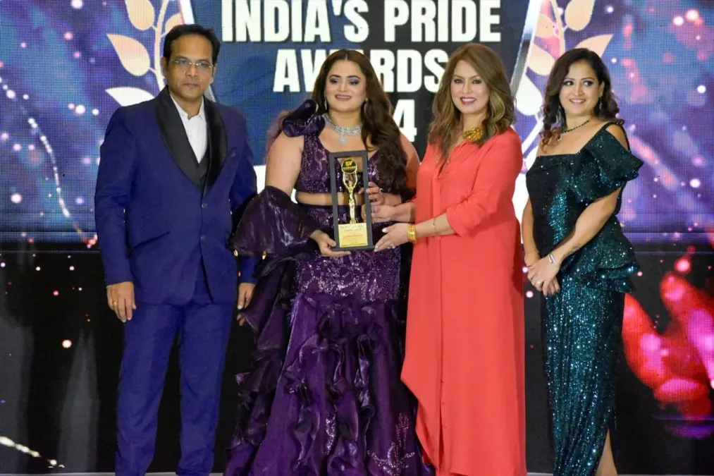 Aarvee Entertainments Hosts Star-Studded Super Mom, Super Woman Awards