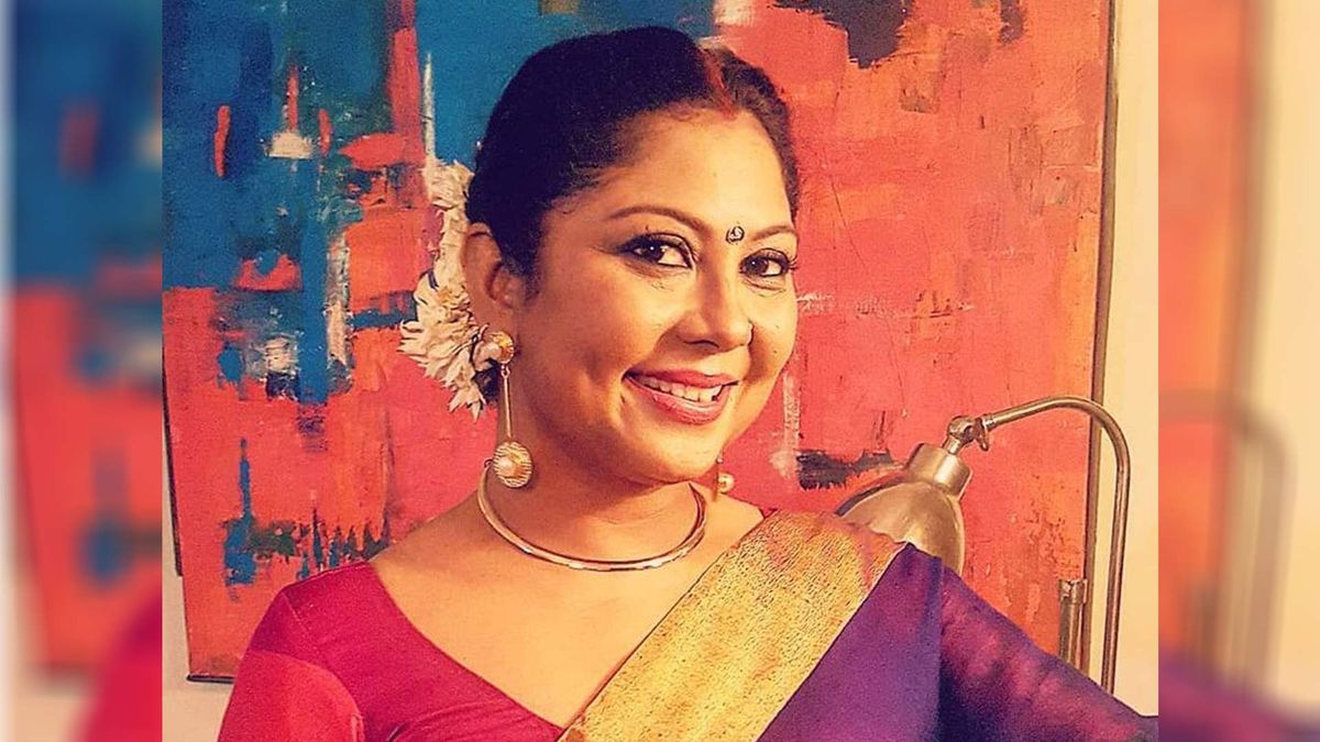 Maninee De wins award for best Khalnayika in Dalchini!