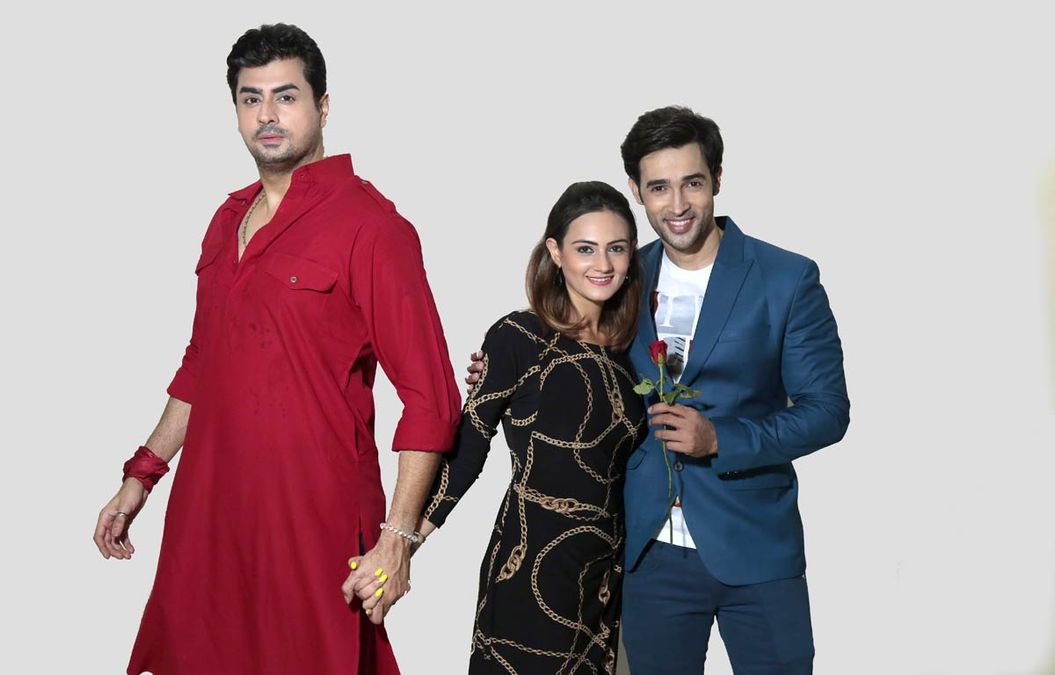 Shweta Rohira Spills Details About Her Latest Play Blind Date