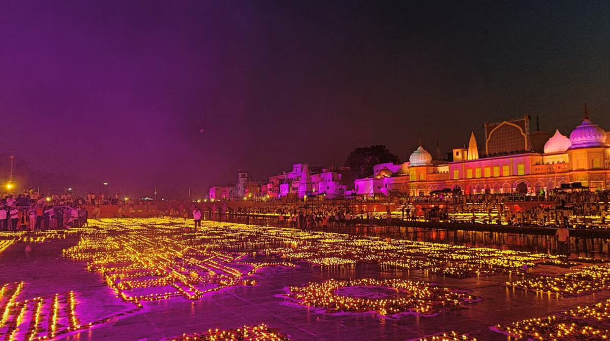 UP Tourism Launches Special One-Day Tour For Deepotsav 2025