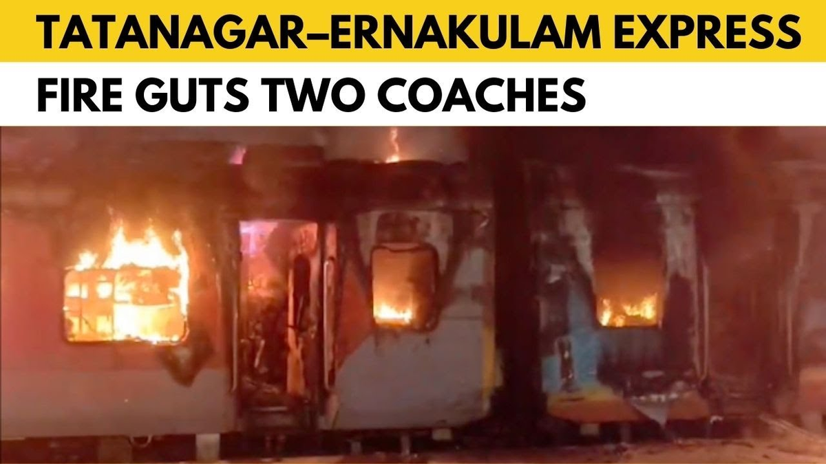 Early-Morning Train Fire in Andhra Pradesh Triggers Evacuation of 150 ...