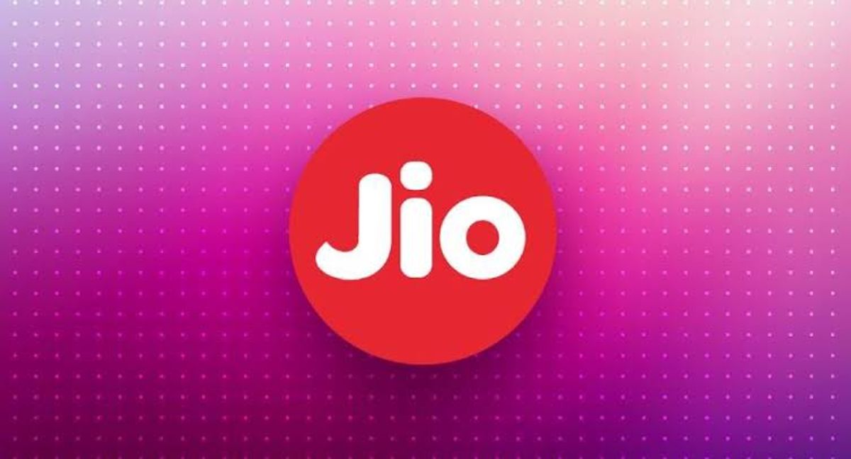 Jio Network Issue : Millions of users face network outage