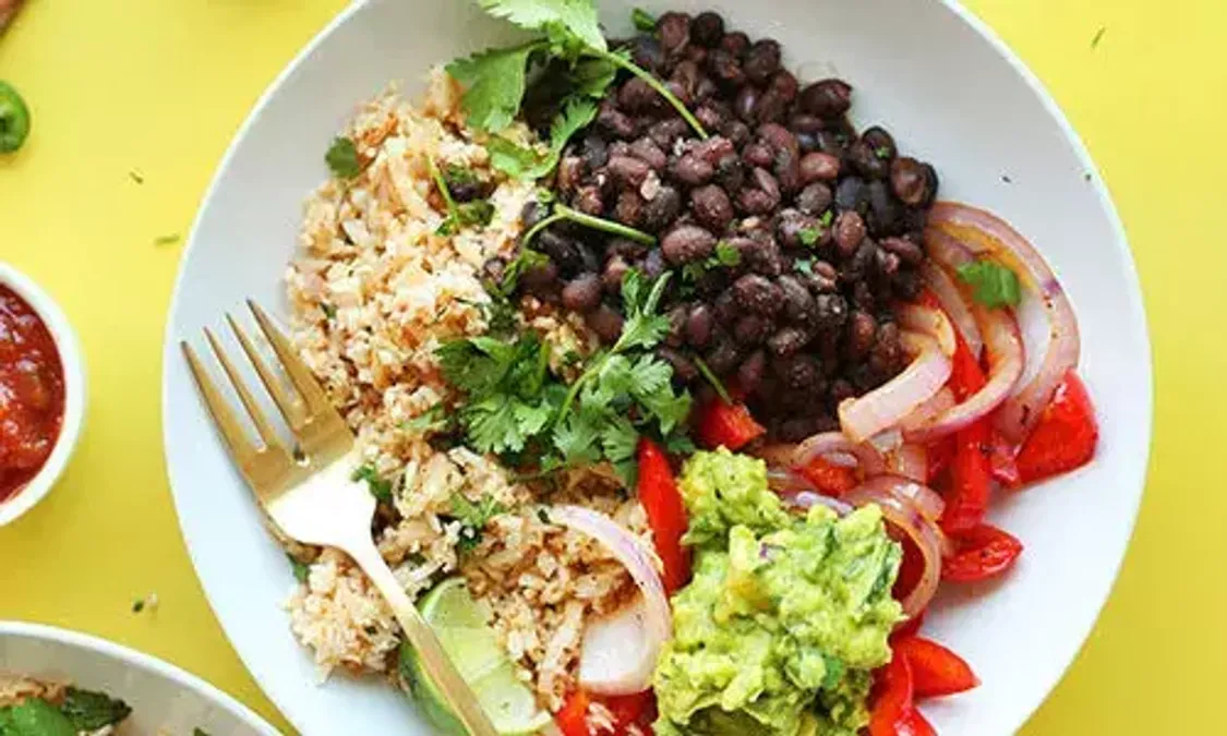 Vegan Mexican Bowl Recipe: Paired with protein-packed black beans, this ...