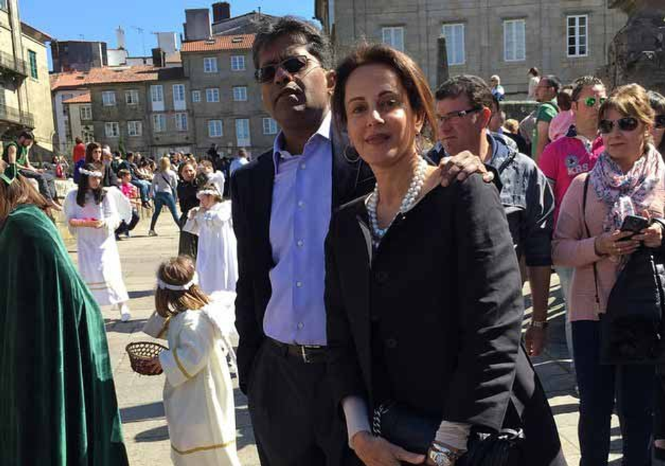 India seeks banking details of Lalit Modi & wife Minal Modi