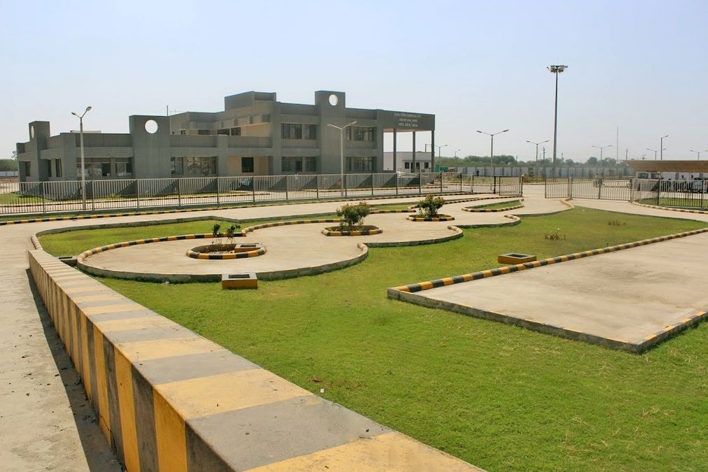 Special vigilance at the Vadodara RTO office during Corona pandemic