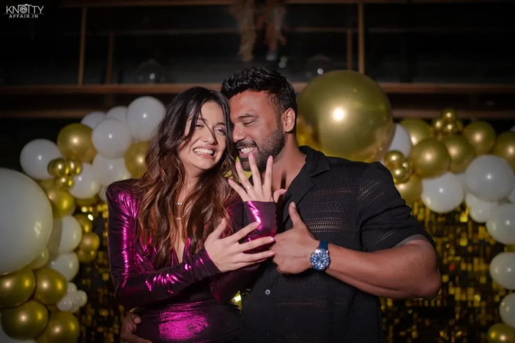 Bigg Boss OTT winner Divya Agarwal gets engaged to Apurva Padgaonkar months after break-up with ...