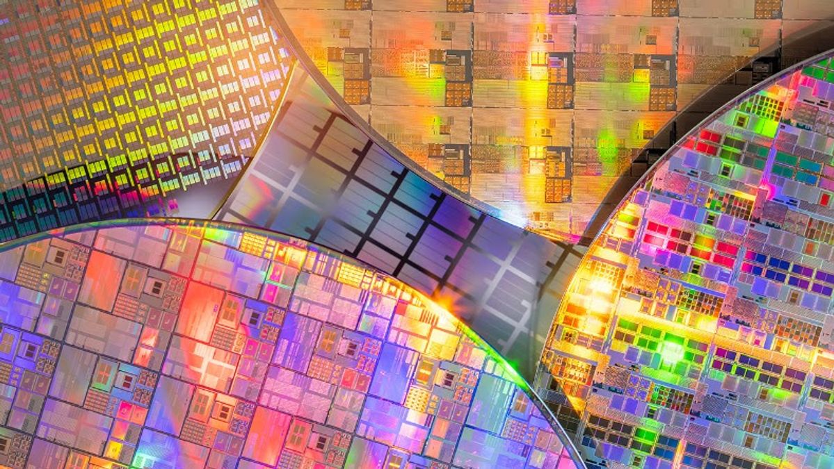 Siemens and Intel Foundry collaborate for ICs and advanced packaging ...