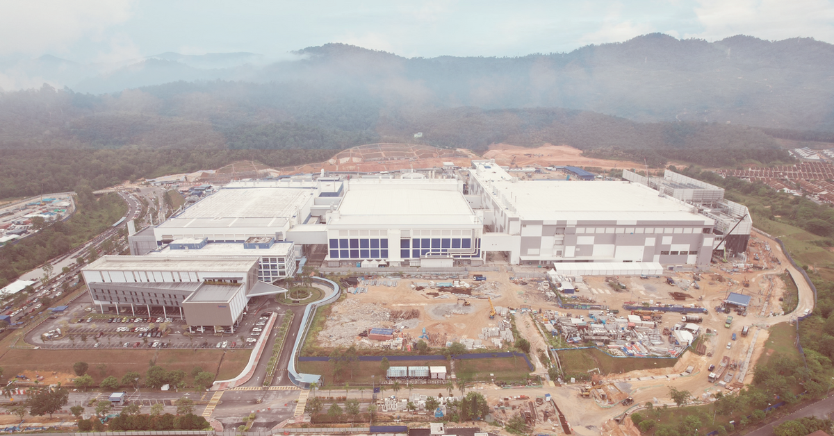 Infineon Inaugurates World's Largest SiC Power Semiconductor Fab in ...