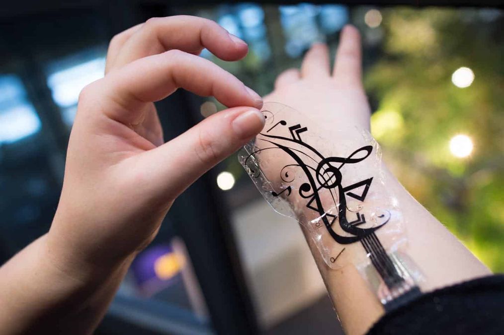 Wearable skin allows users to receive phone calls, play music and ...