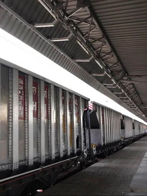 Indian Railways Launches 1st Indigenous Aluminium Fright Rake, Reduces ...