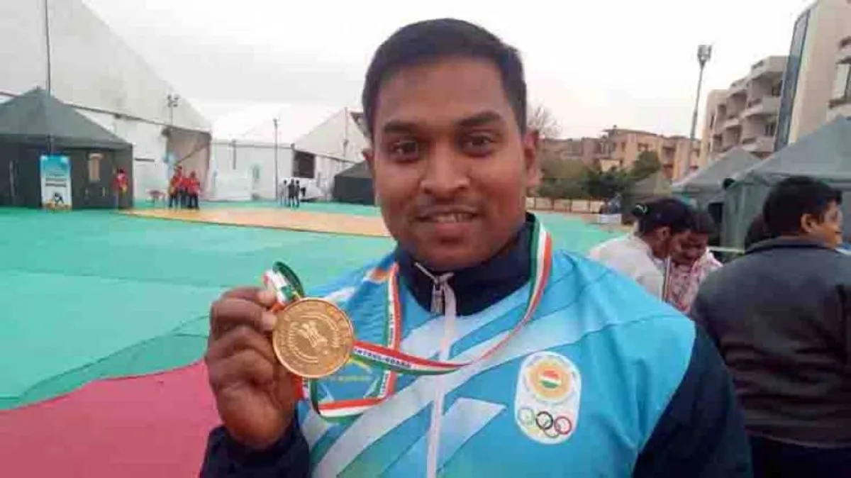 ravi kumar weightlifter