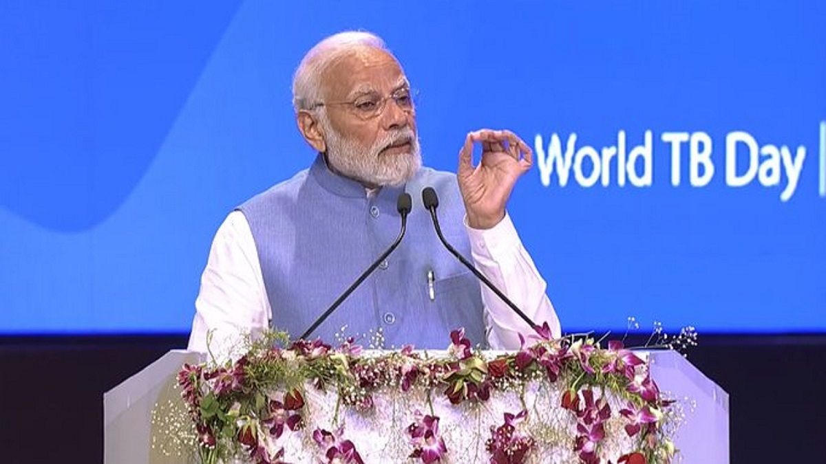 PM Modi in Varanasi: पीएम मोदी ने वाराणसी को दी 1780 करोड़ की सौगात ...