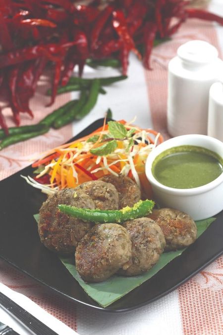 Celebrity Chef Mujeeb-ur-Rahman to lead the Riwayat-e-Rampur at MoMo ...