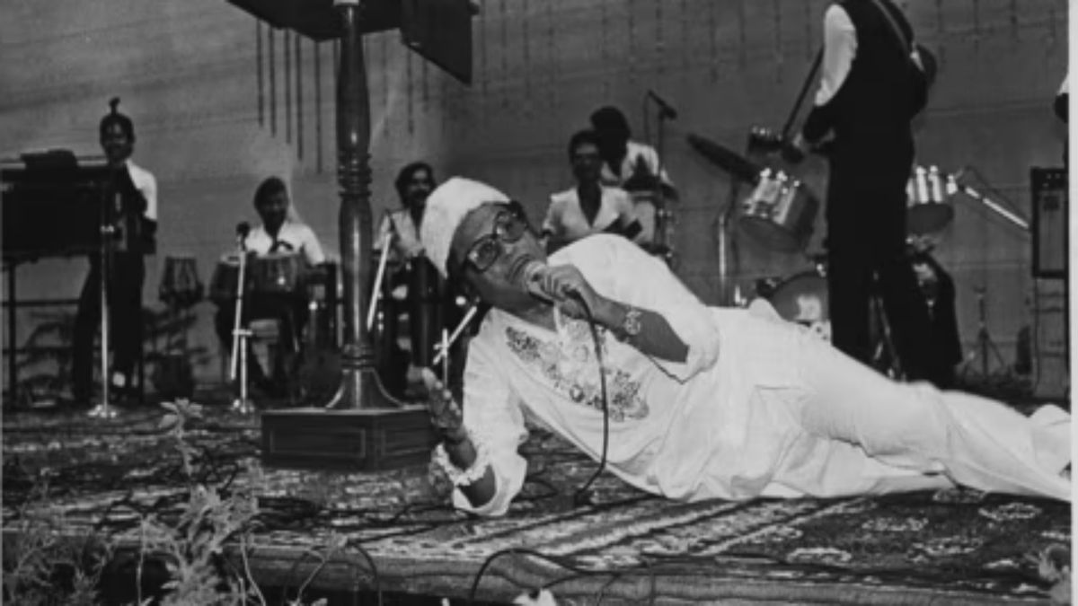 Legendary Singer Death: ছেলেকে সুইমিং পুলে যেতে বারণ করেছিলেন, এমন ...