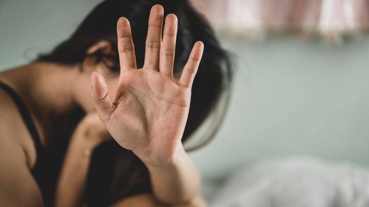 Anushka Moni Mohan Das Arrested: মধুচক্র চালানোর অভিযোগে গ্রেফতার অভিনেত্রী, উদ্ধার টেলিভিশনের ...