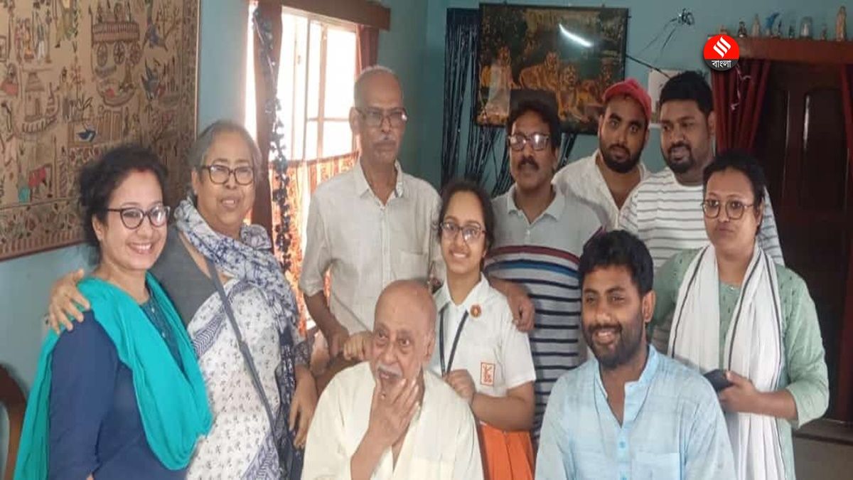 Madhyamik 2024 Kolkata Topper: মাধ্যমিকে কলকাতায় প্রথম সোমদত্তা সামন্ত ...