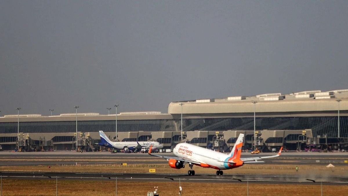 ഇന്ത്യൻ വിമാനങ്ങൾക്കുള്ള വ്യോമപാത വിലക്ക് പാകിസ്ഥാൻ നീട്ടി; നിയന്ത്രണം ...