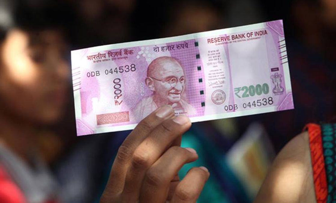 രണ്ടായിരം രൂപ നോട്ട് പിൻവലിക്കാൻ റിസർവ് ബാങ്ക് ഒരുങ്ങുന്നതായി എസ്‌ബിഐ ...