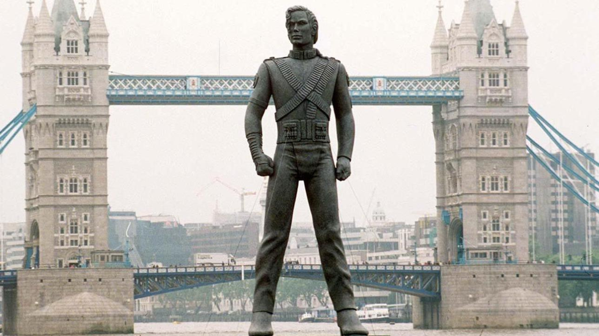 Decades On, Michael Jackson’s Giant ‘HIStory’ Statues Still Stand in ...