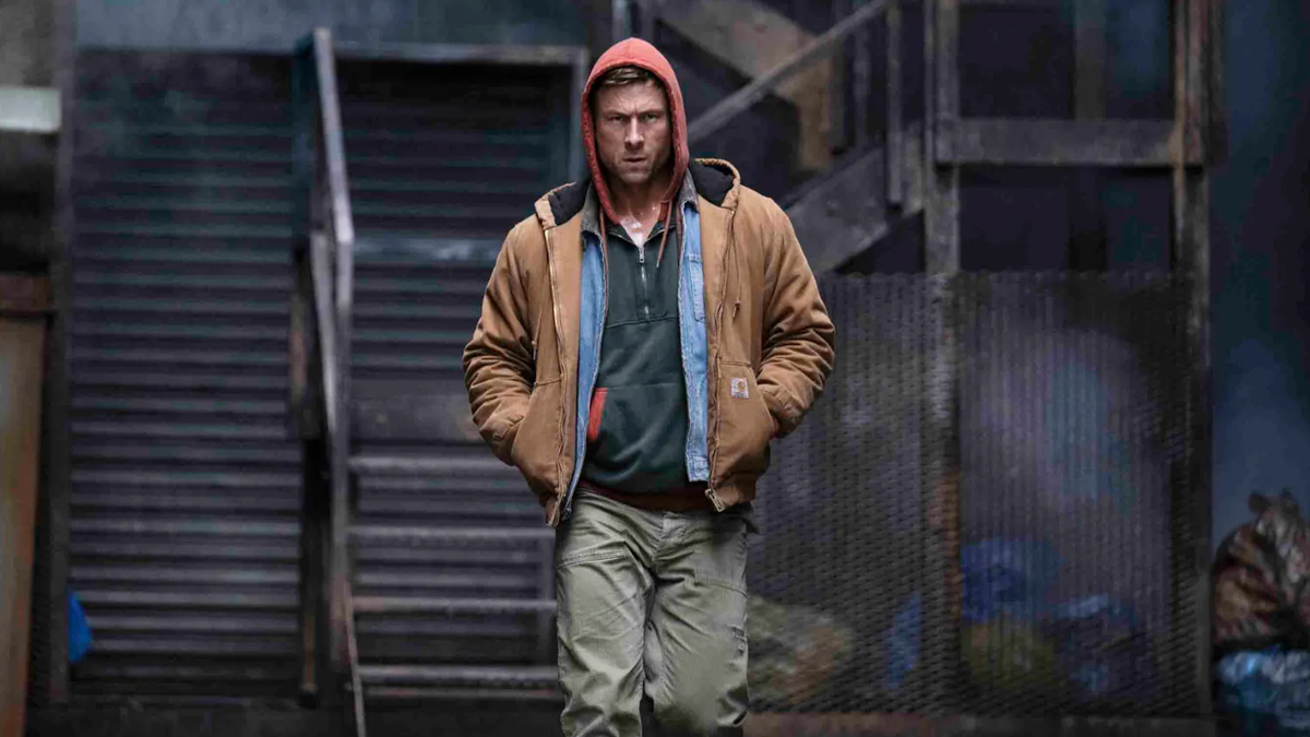 Glen Powell Stars in Action-Packed 'The Running Man' Remake Trailer