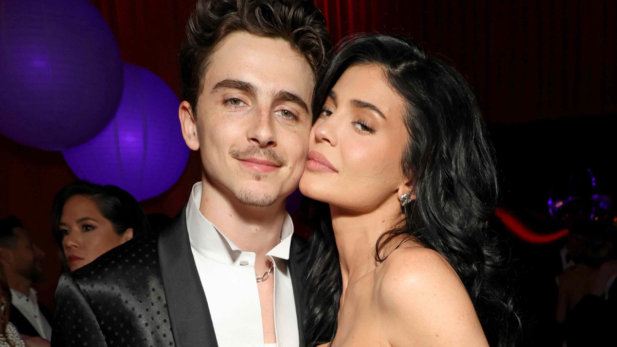 Timothée Chalamet Shuts Down Relationship Questions About Kylie Jenner