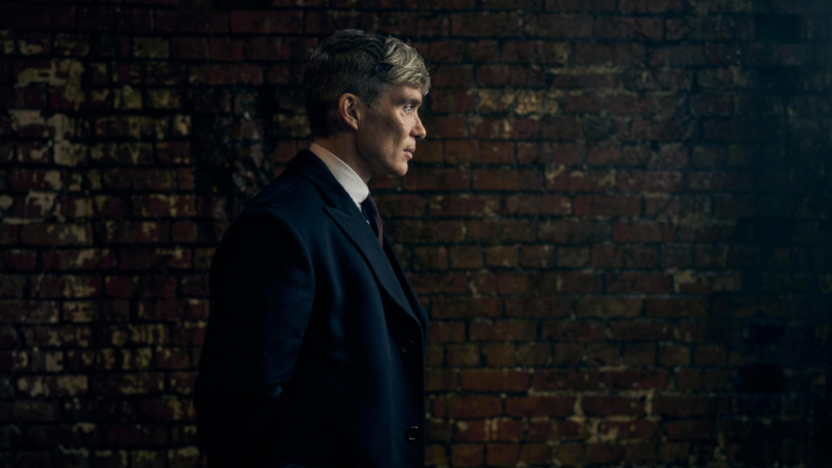 Cillian Murphy Returns in Chilling First Trailer for 'Peaky Blinders ...