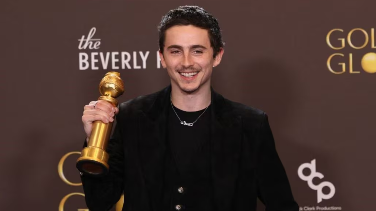 Timothée Chalamet Wins First Golden Globe for 'Marty Supreme,' Thanks ...