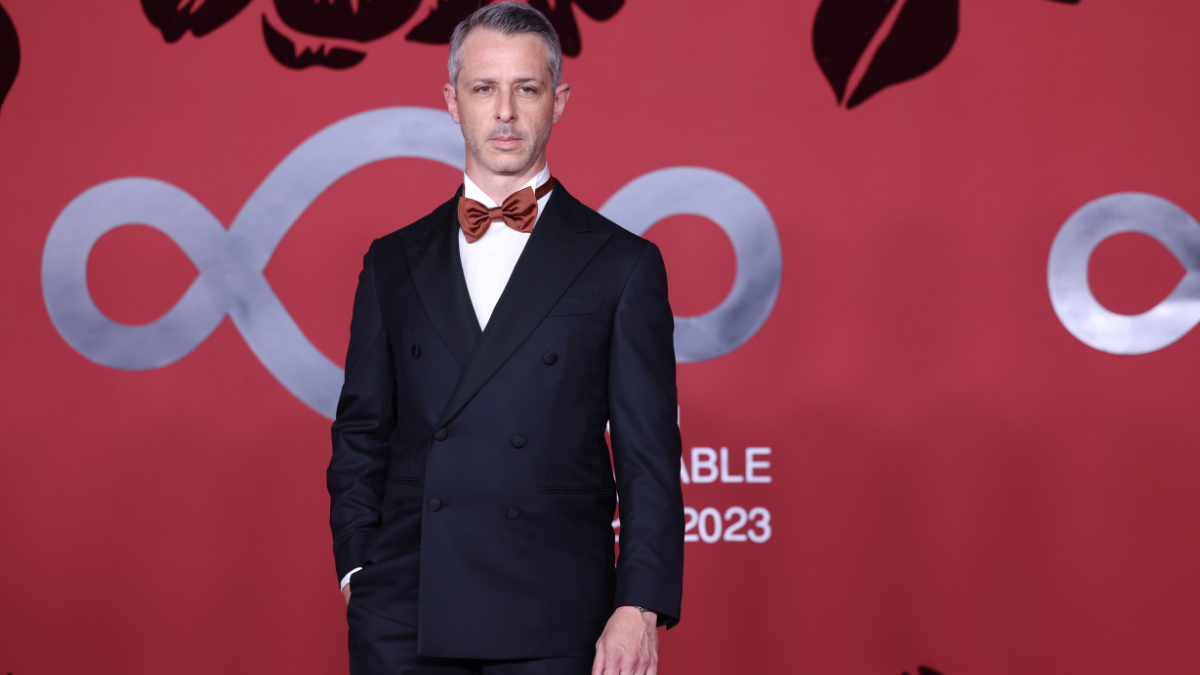 Jeremy Strong Praises Springsteen Biopic as ‘One of the Greatest ...