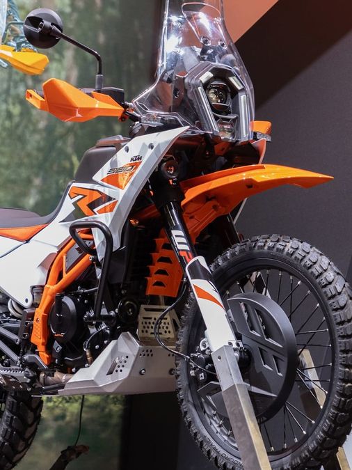 2025 KTM 390 Adventure: Key Features
