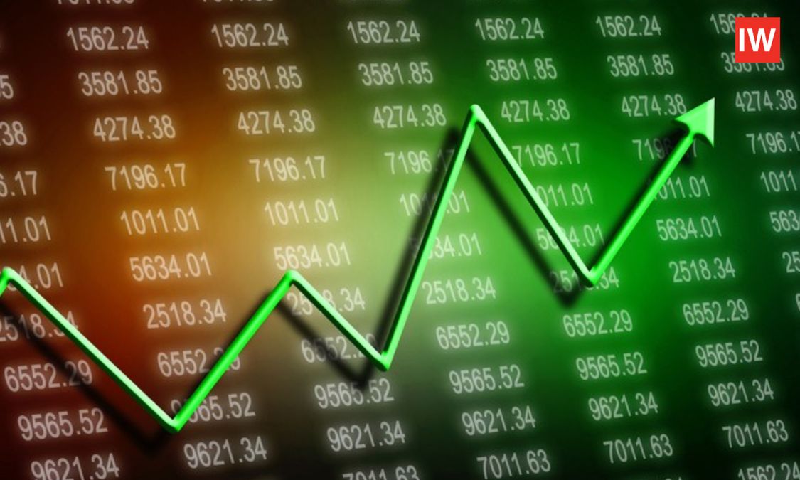 Stock Market Today: Auto Stocks Rise, Broader Indices Slip