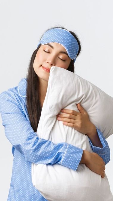 अच्छी नींद के लिए फॉलो करें ये आसान टिप्स | Simple tips for good sleep ...