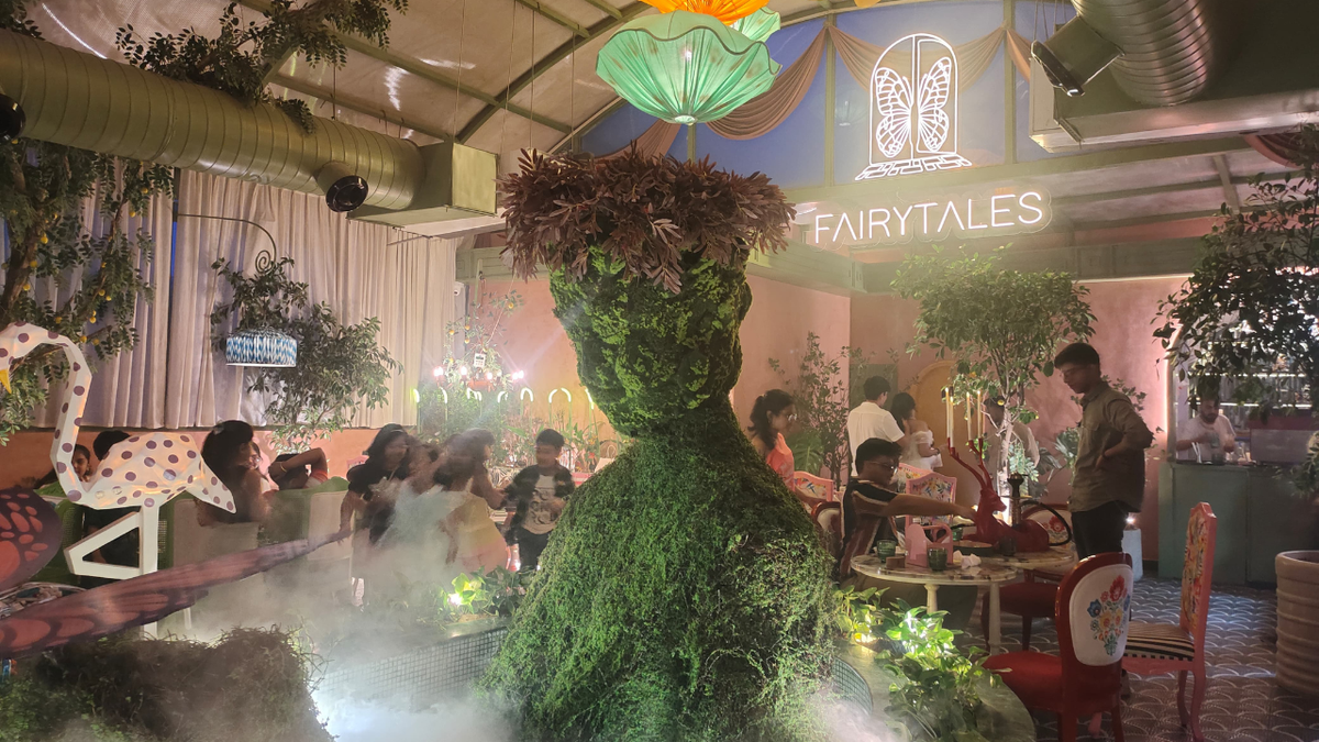 Fairytales Cafe: This Dwarka Delhi Cafe Gives You A Magical Ambience to ...
