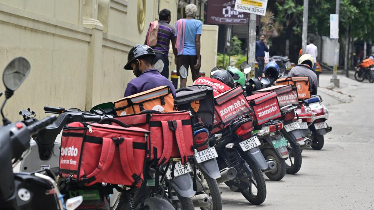 Govt Cracks Down on ‘10-Minute Delivery’ Claims as Gig Workers Flag ...