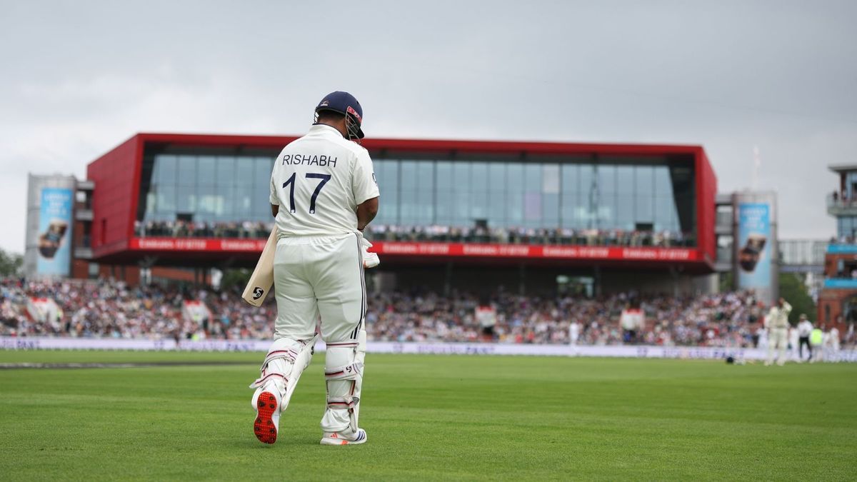 India reach 321 for six at lunch as Rishabh Pant makes courageous ...