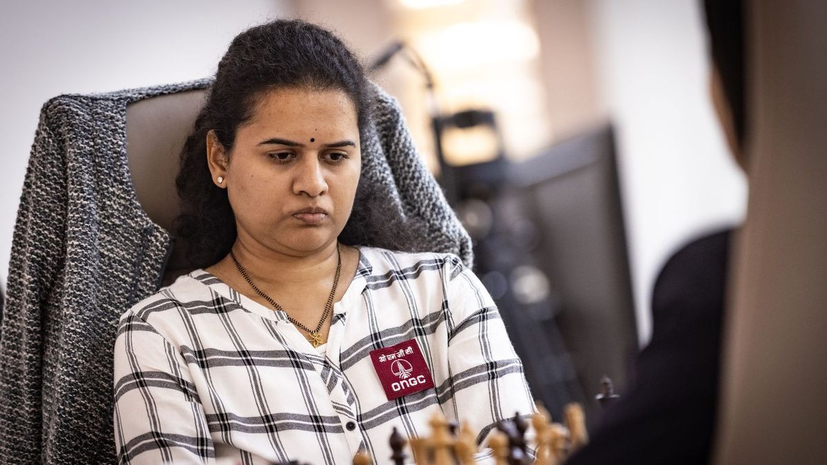 Koneru Humpy reaches FIDE women's chess world cup final, Andhra CM ...