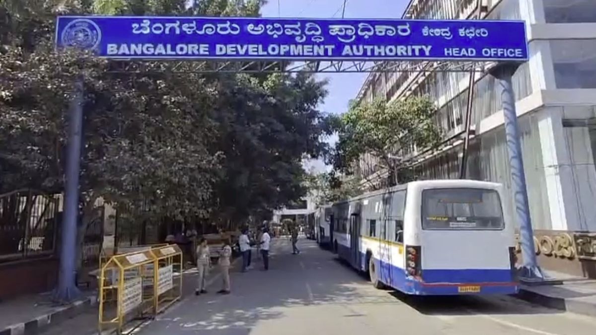 PRR land row escalates: Farmers protest at BDA office demanding 2013 ...