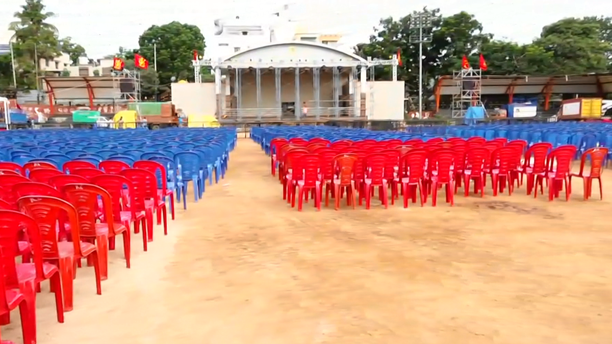 IPL fever crips Vijayanagar: Massive LED screening & entertainment for ...