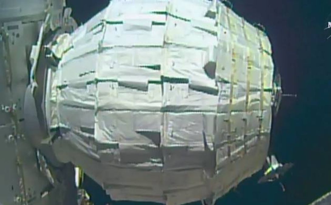First Inflatable Habitat BEAM successfully deployed at International ...