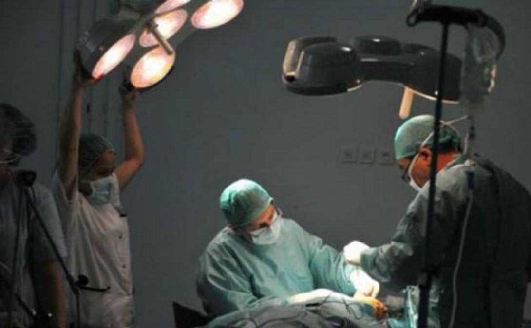 Nagpur: Neurosurgeons remove 18-cm long human 'tail' from 18-year-old ...