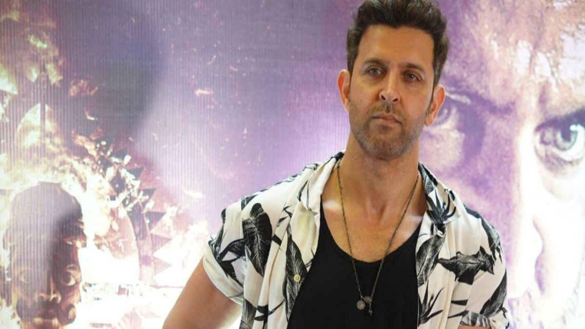 Falguni Pathak ने की Hrithik को गरबा सिखाने की पूरी कोशिश, लेकिन फेल हो ...