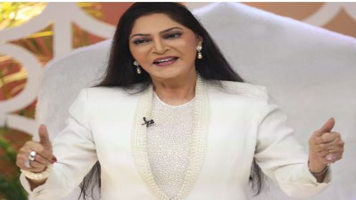 Simi Garewal Birthday:17 साल की उम्र में पड़ोसी को किया था डेट, जानें ...